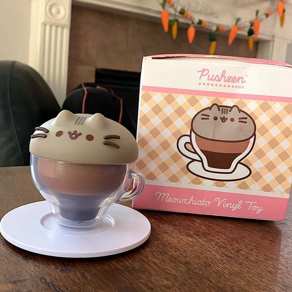 Pusheen | Other | Pusheen Box Exclusive 222 Vinyl Toy Kawaii Figure ...
